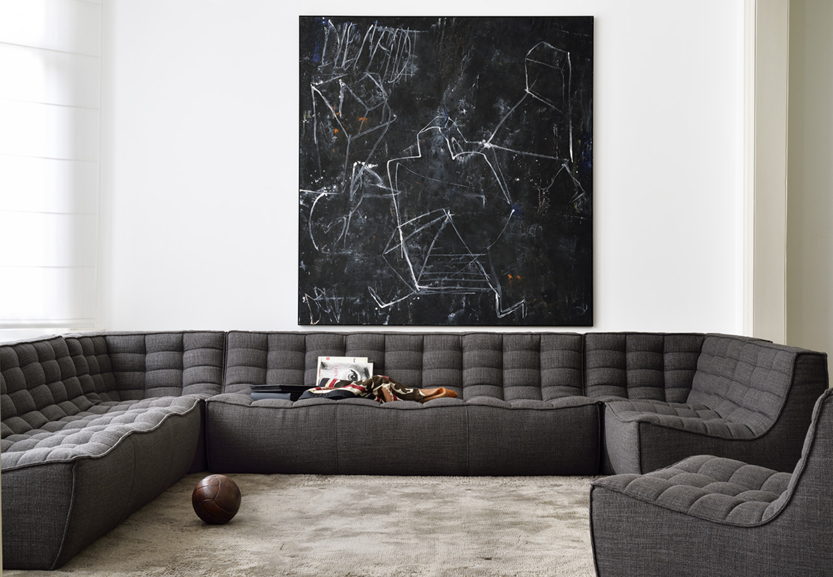 Create your own set-up with the N701 sofa