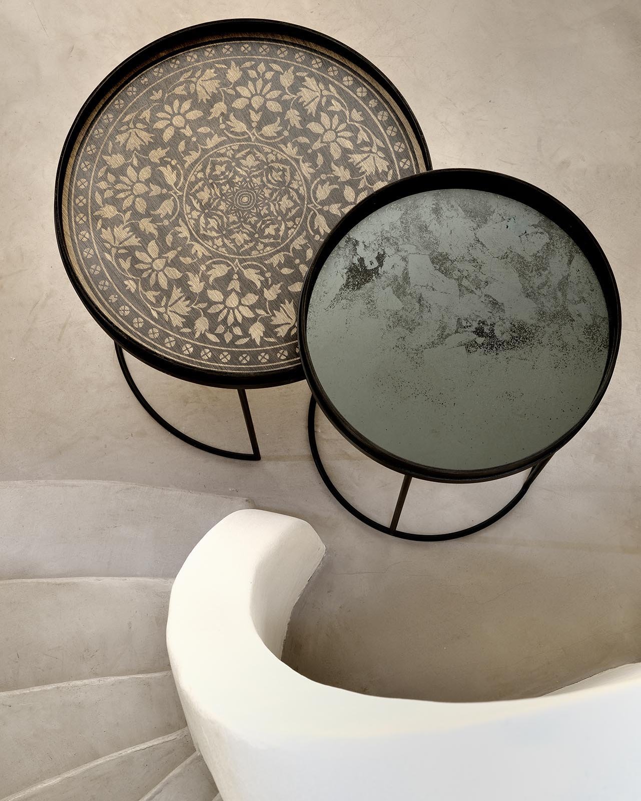 Personaliseer uw meubels met onze dienbladtafel sets