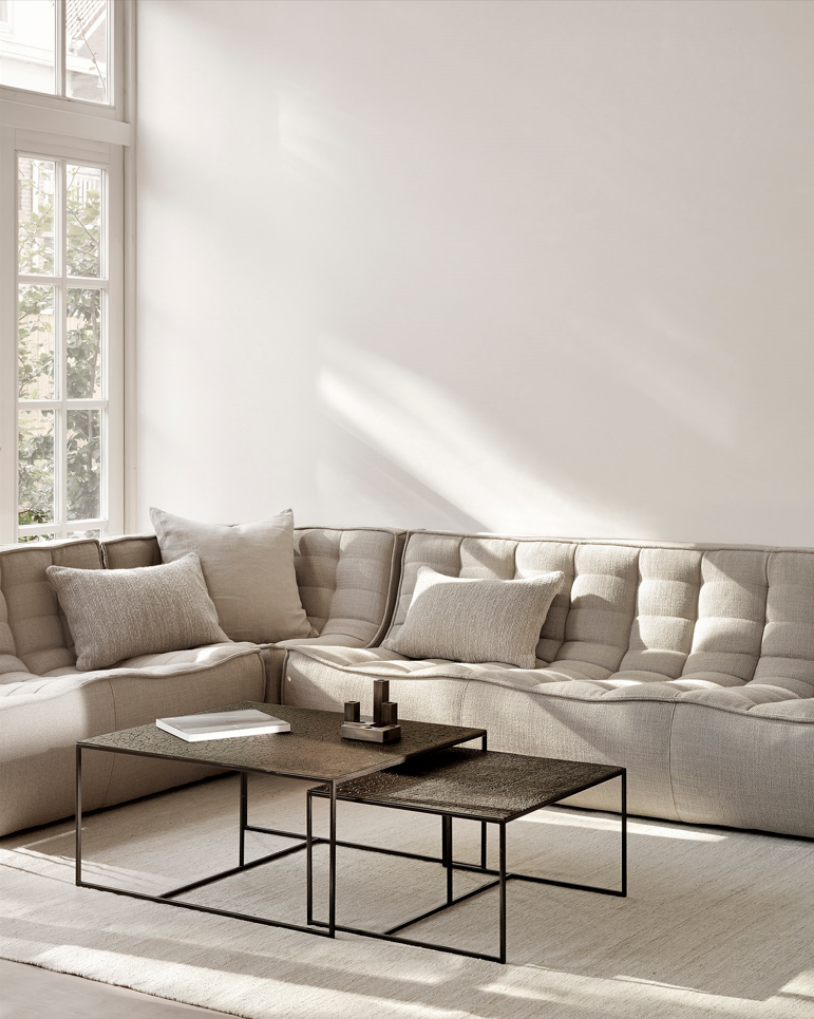Create your own set-up with the N701 sofa
